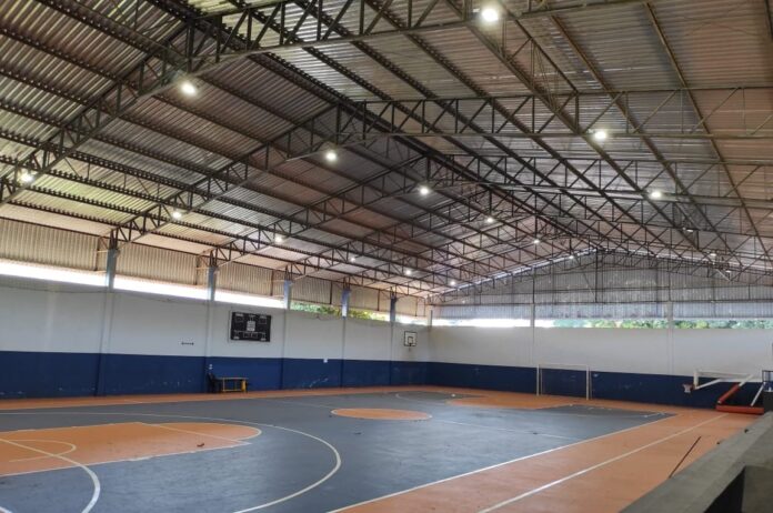 Secretaria de Esporte e Lazer realiza melhorias em ginásios de esportes ... Secretaria de Esporte e Lazer realiza melhorias em ginásios de esportes ...